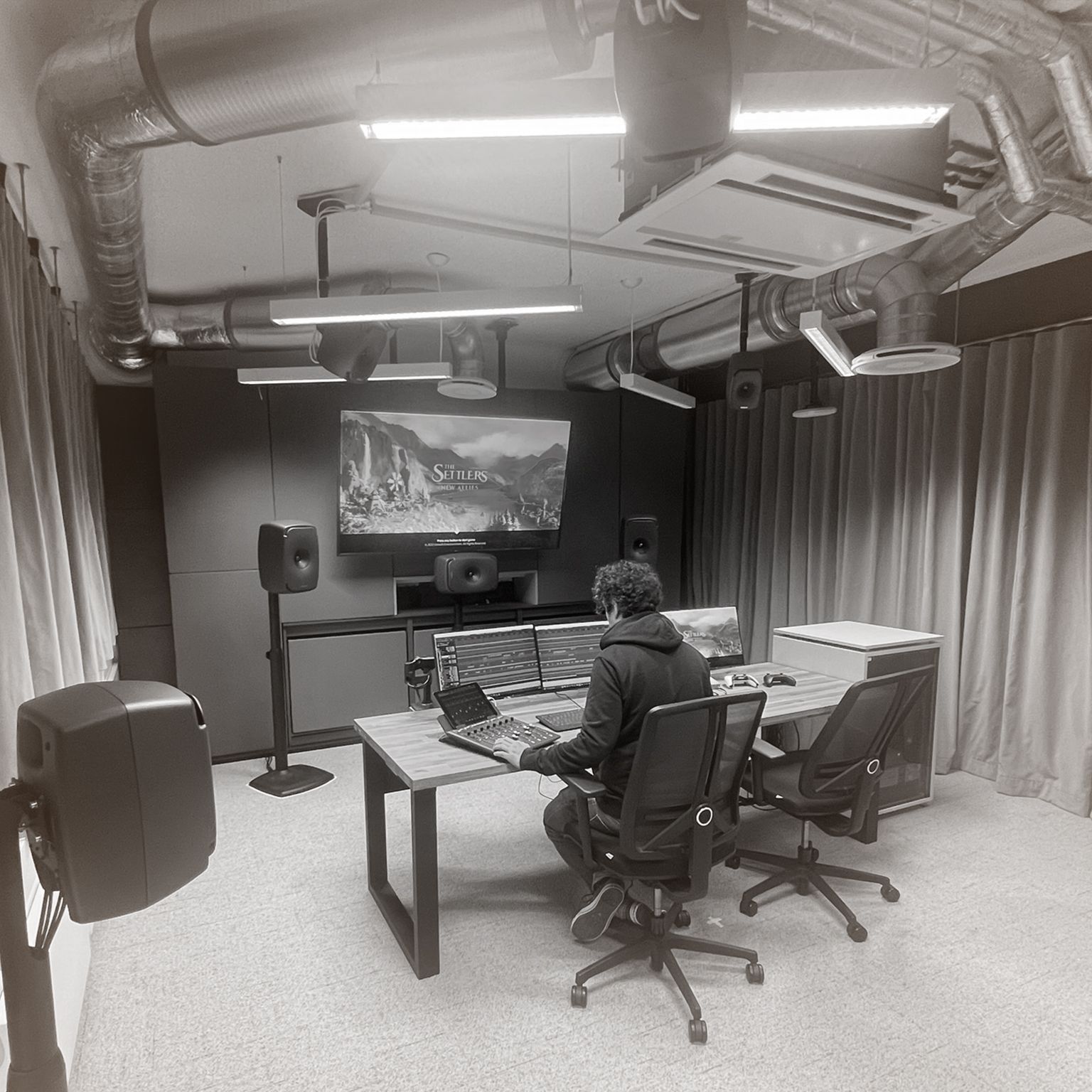 Digital Audio Service | Pro Audio & Studio Equipment Online